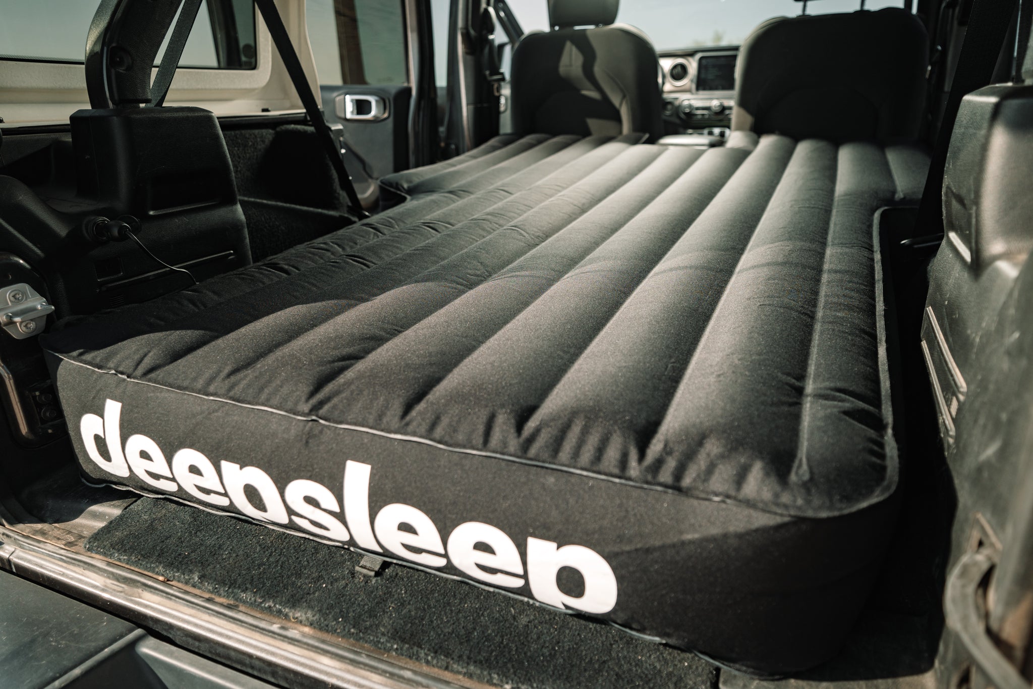 Jeep Wrangler Deepsleep air mattress – Deepsleep Overland